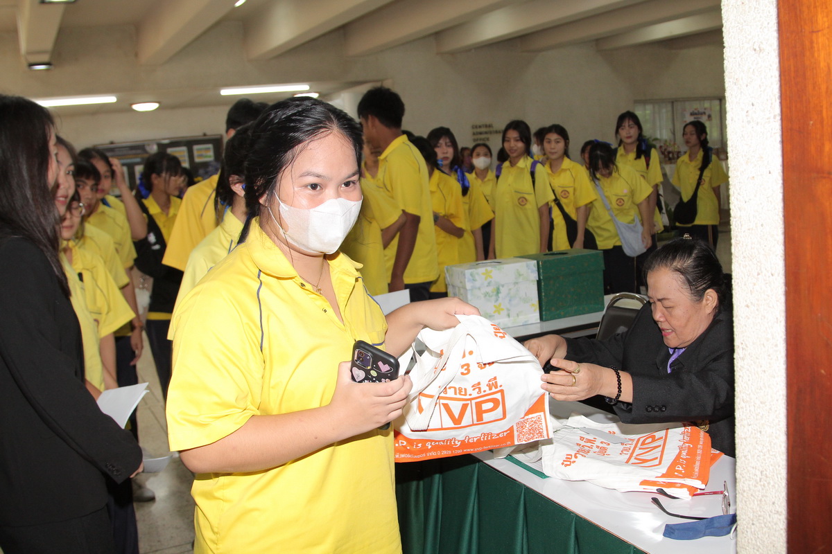 ศูนย์ปฏิบัติการวิจัยและเรือนปลูกพืชทดลอง เปิดงาน CLGC Open House 2024 ...